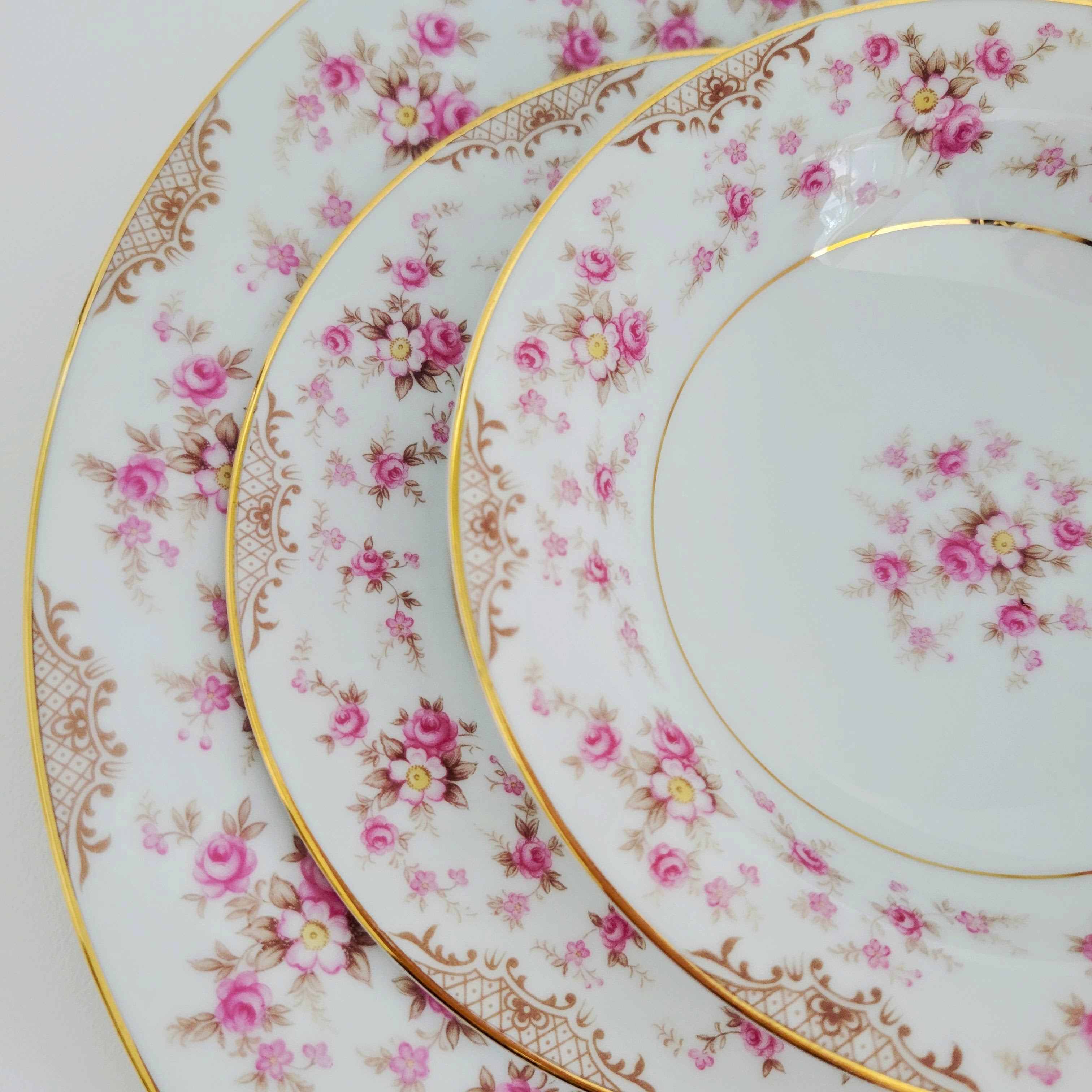 Plates – My House of Vintage, LLC